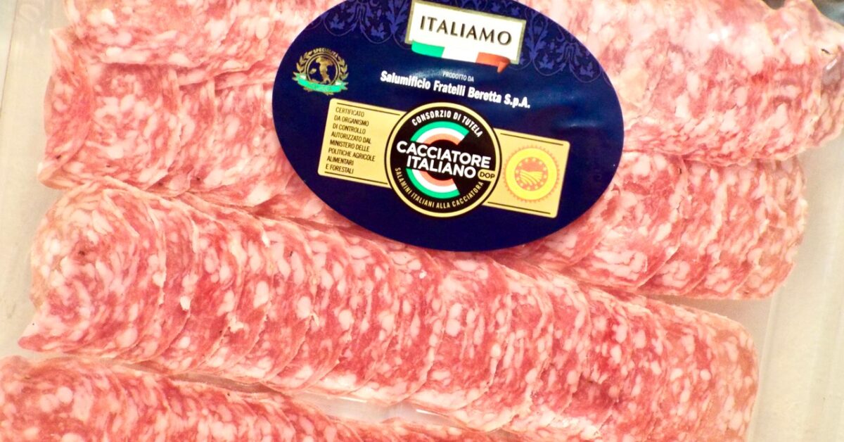 Cacciatore Italiano DOP affettato Salumificio Fratelli Beretta Italiamo ...