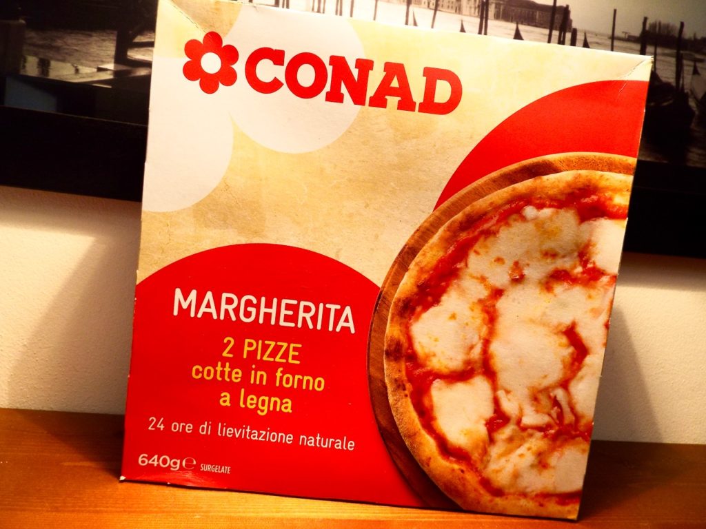Pizza Margherita Conad cooked in a wood-fired oven Frozen - Daniele ...