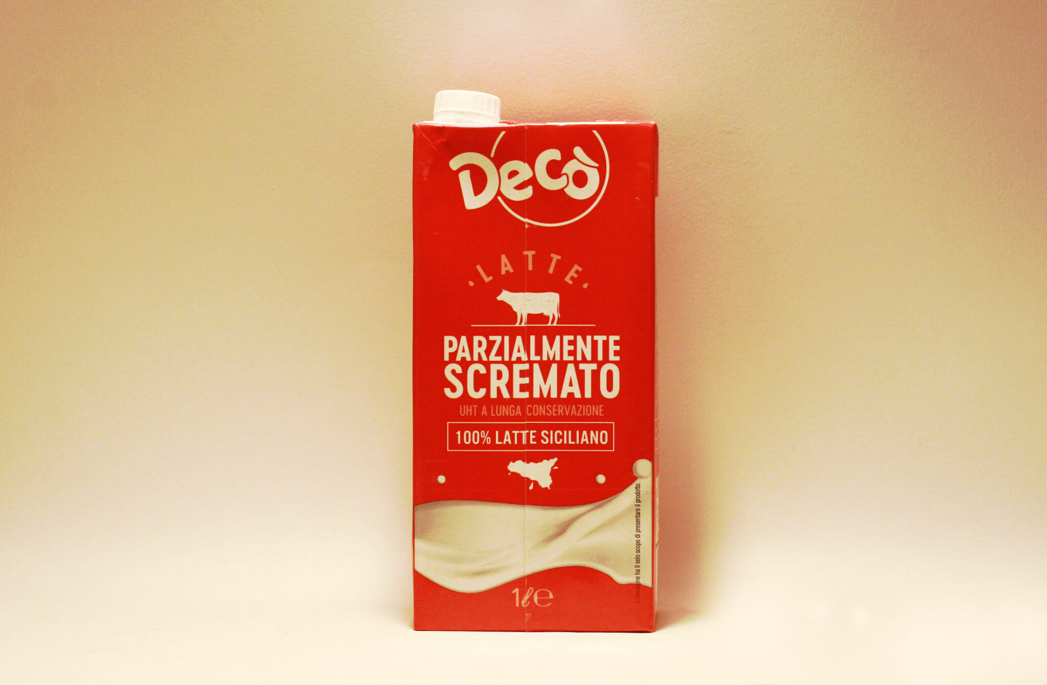 Decò Semi-Skimmed Milk - Daniele Sciarotta